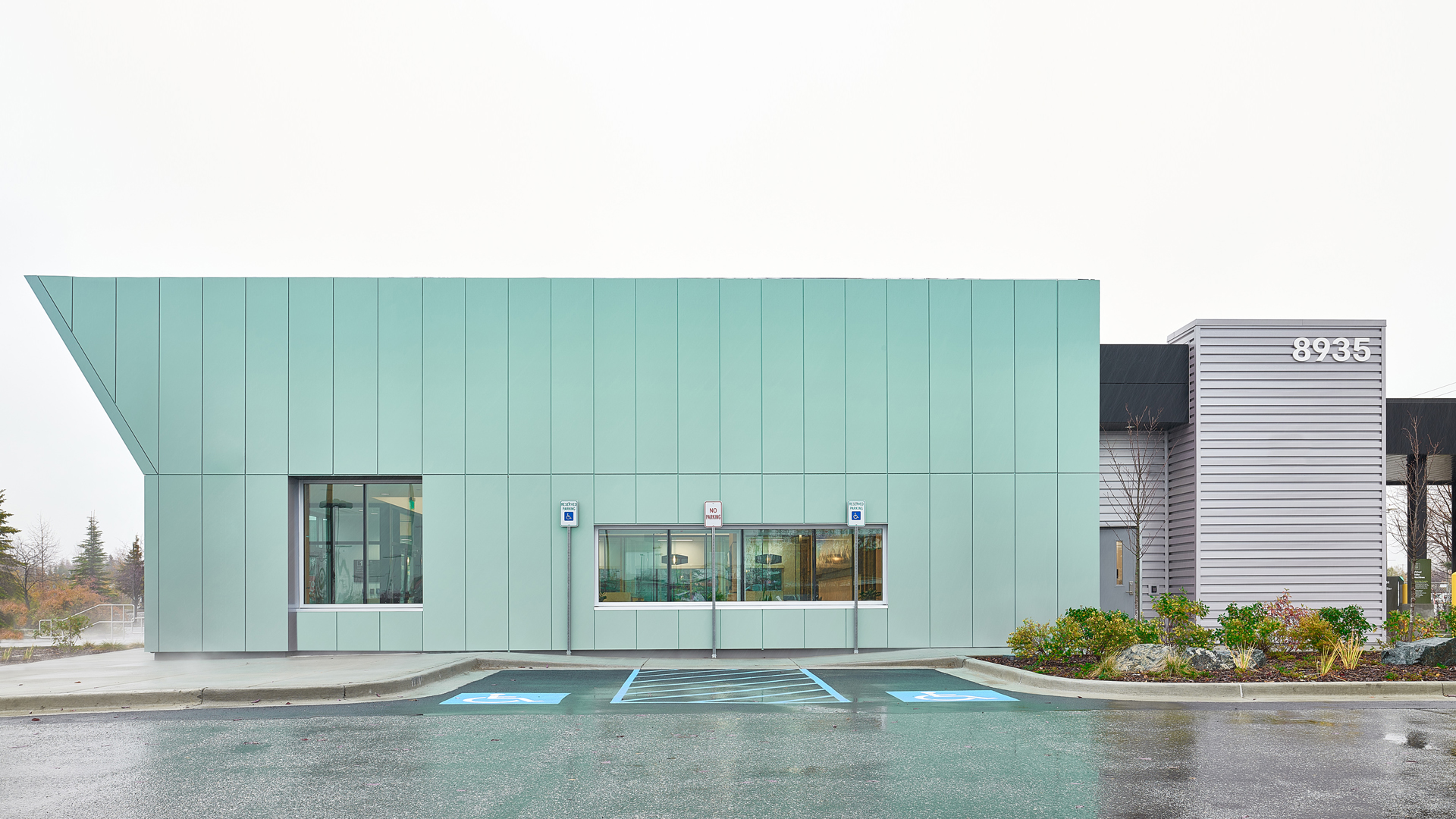 Credit Union 1 Alaska Financial Center Brock Architecture credit-union-1-alaska-financial-center-brock-architecture